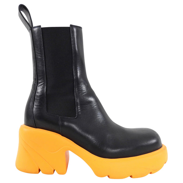 Bottega Veneta Black Leather and Orange Rubber Flash Boots - 40 – I ...