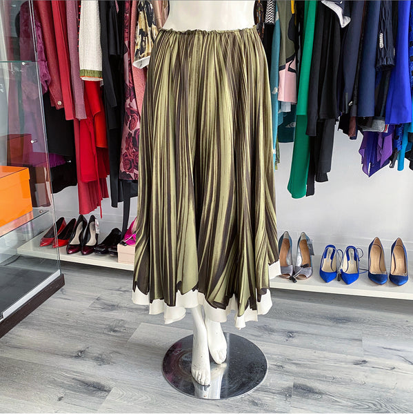 Prada Spring 2004 Tromphe L'Oeil Green Silk Midi Skirt - M – I MISS YOU ...